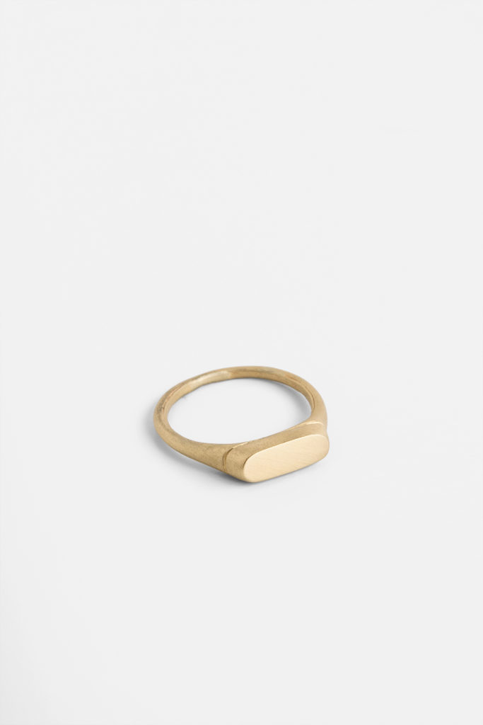 Round Gold Seal Ring - Zur Alon